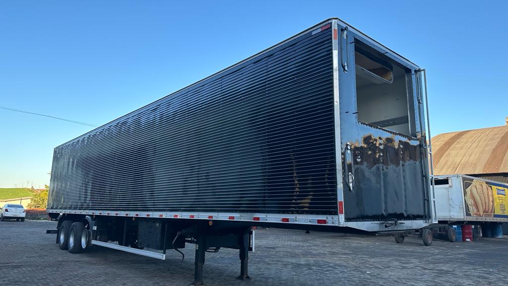 Carreta Frigorífica – Ala Forte – Comércio de Implementos Rodoviários