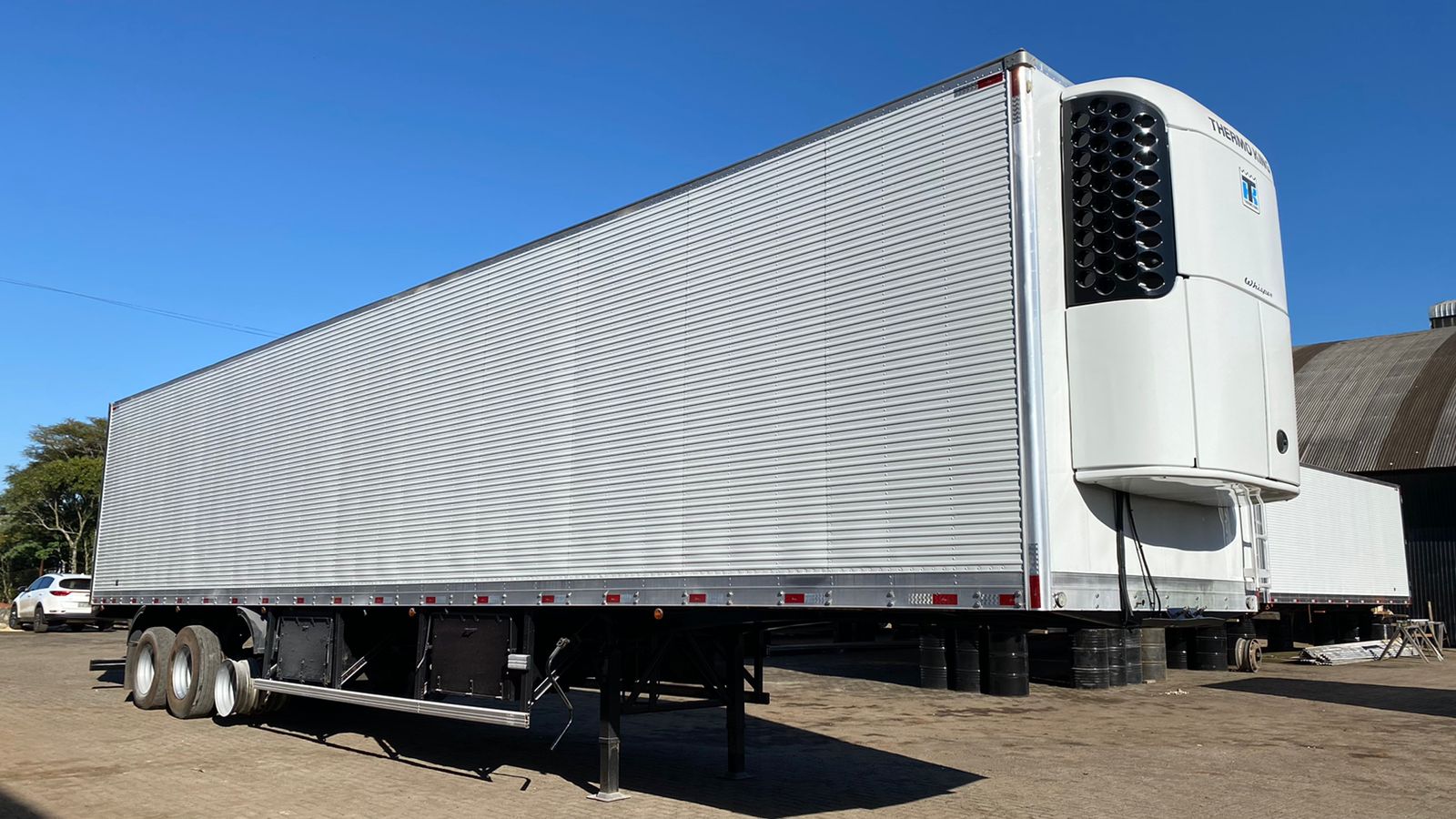 Semi Reboque Frigorífico e Carga Seca – Ala Forte – Comércio de ...